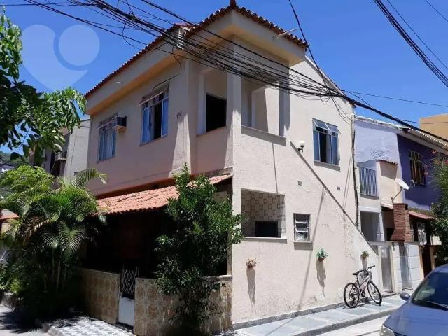 Casa / Sobrado em Condomínio para Venda em Niterói/RJ Fonseca 2 Quartos