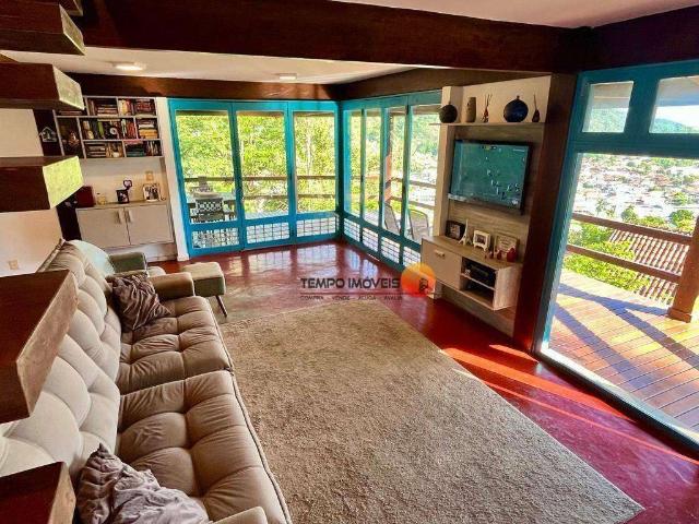 Casa / Sobrado em Condomínio para Venda em Niterói/RJ Itaipu 3 Quartos