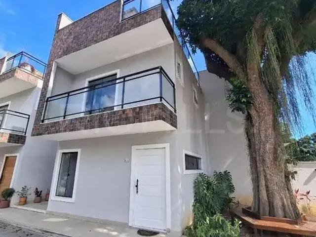 Casa / Sobrado em Condomínio para Venda em Niterói/RJ Itaipu 3 Quartos