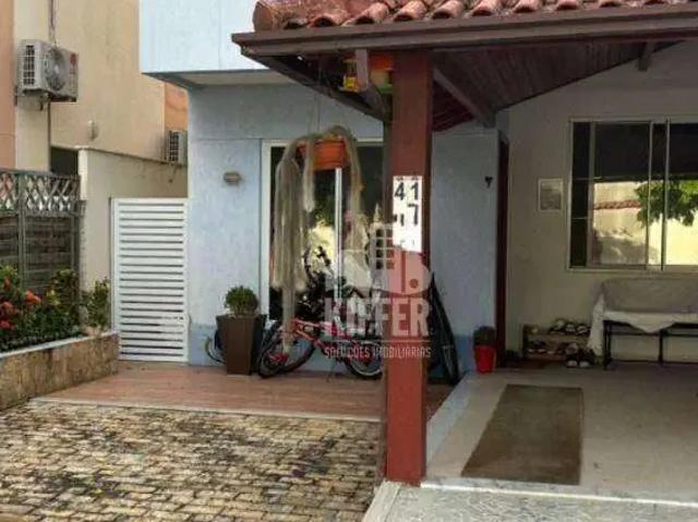 Casa / Sobrado em Condomínio para Venda em Niterói/RJ Itaipu 3 Quartos