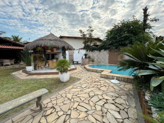 Casa / Sobrado em Condomínio para Venda em Niterói/RJ Itaipu 3 Quartos