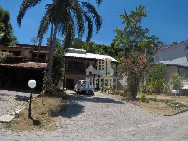 Casa / Sobrado em Condomínio para Venda em Niterói/RJ Itaipu 4 Quartos