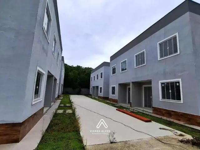 Casa / Sobrado em Condomínio para Venda em Niterói/RJ Itaipu 4 Quartos