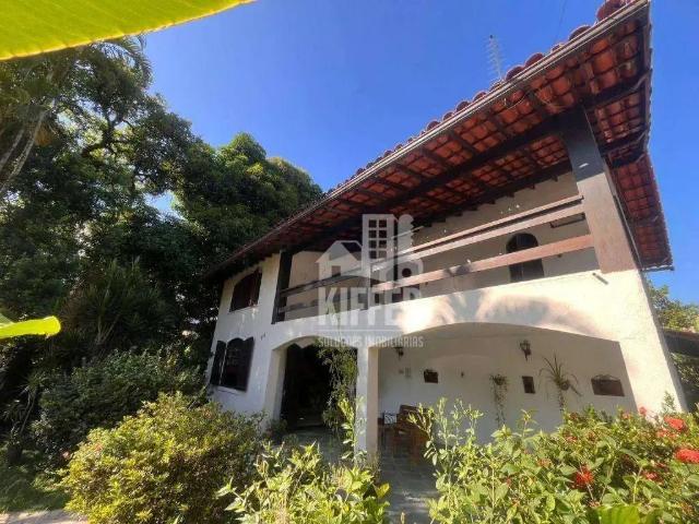 Casa / Sobrado em Condomínio para Venda em Niterói/RJ Itaipu 4 Quartos