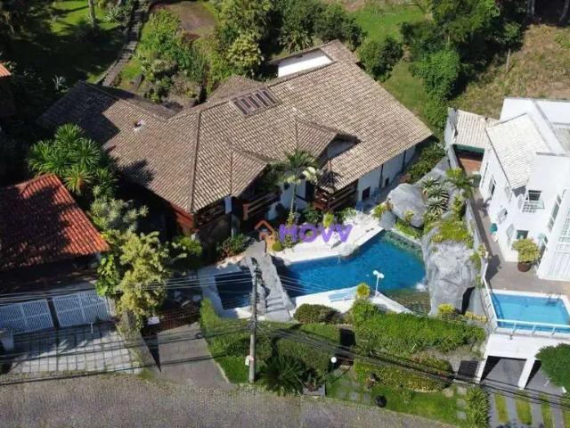 Casa / Sobrado em Condomínio para Venda em Niterói/RJ Itaipu 4 Quartos