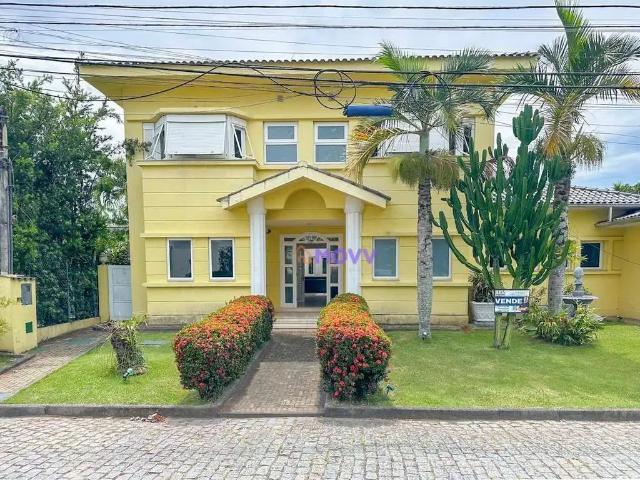 Casa / Sobrado em Condomínio para Venda em Niterói/RJ Itaipu 4 Quartos
