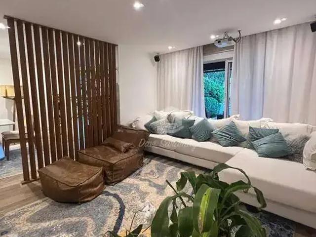 Casa / Sobrado em Condomínio para Venda em Niterói/RJ Itaipu 4 Quartos