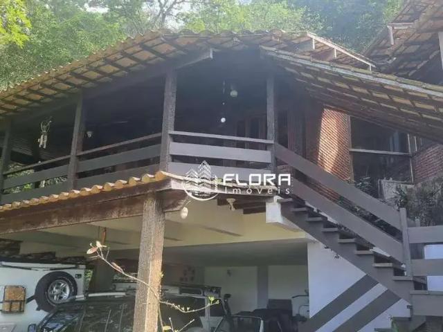 Casa / Sobrado em Condomínio para Venda em Niterói/RJ Itaipu 4 Quartos