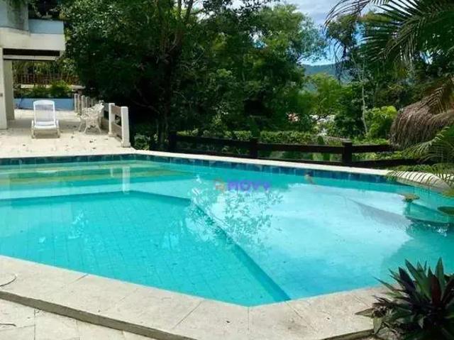 Casa / Sobrado em Condomínio para Venda em Niterói/RJ Itaipu 5 Quartos