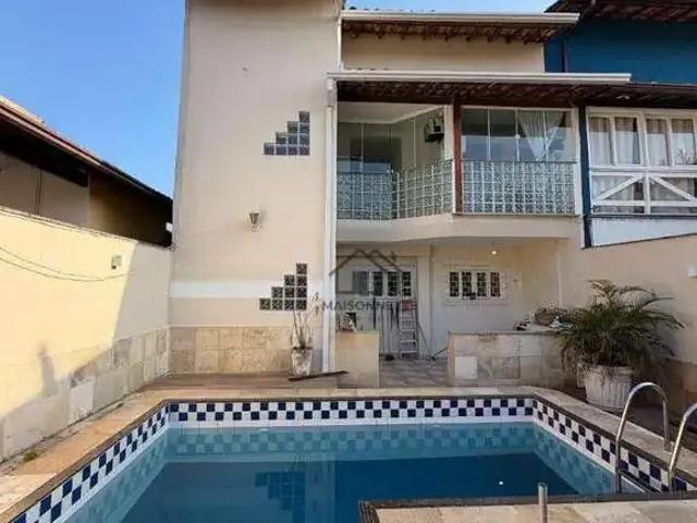 Casa / Sobrado em Condomínio para Venda em Niterói/RJ Itaipu 5 Quartos
