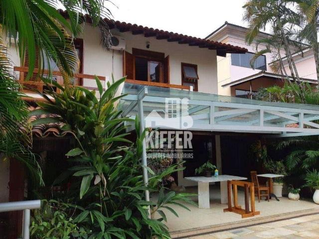Casa / Sobrado em Condomínio para Venda em Niterói/RJ Pendotiba 4 Quartos
