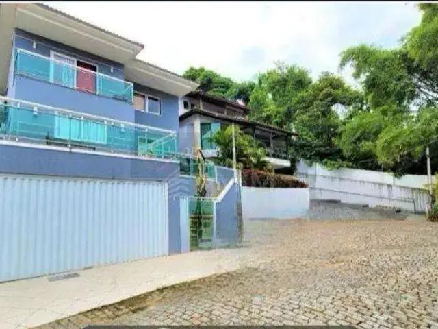 Casa / Sobrado em Condomínio para Venda em Niterói/RJ Maria Paula 4 Quartos