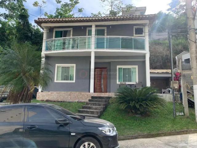 Casa / Sobrado em Condomínio para Venda em Niterói/RJ Maria Paula 4 Quartos
