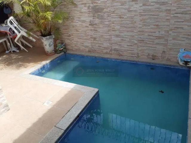 Casa / Sobrado em Condomínio para Venda em Niterói/RJ Maria Paula 4 Quartos