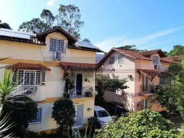Casa / Sobrado em Condomínio para Venda em Niterói/RJ Maria Paula 4 Quartos