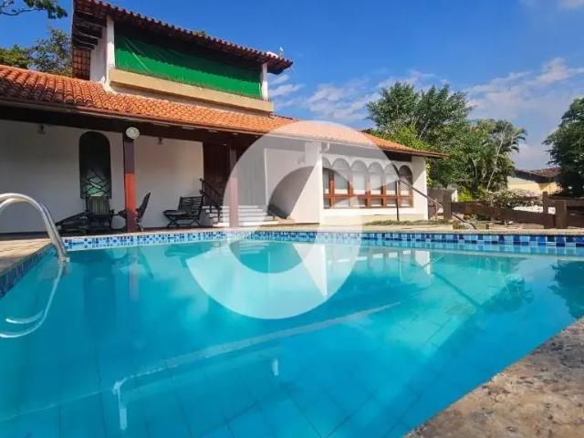 Casa / Sobrado em Condomínio para Venda em Niterói/RJ Maria Paula 3 Quartos
