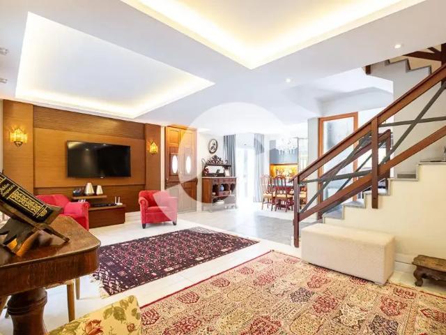 Casa / Sobrado em Condomínio para Venda em Niterói/RJ Pendotiba 3 Quartos
