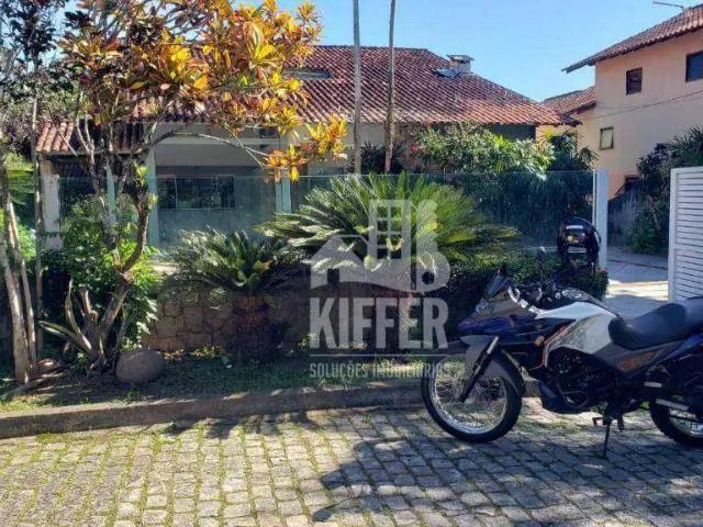 Casa / Sobrado em Condomínio para Venda em Niterói/RJ Pendotiba 4 Quartos