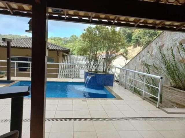 Casa / Sobrado em Condomínio para Venda em Niterói/RJ Pendotiba 4 Quartos