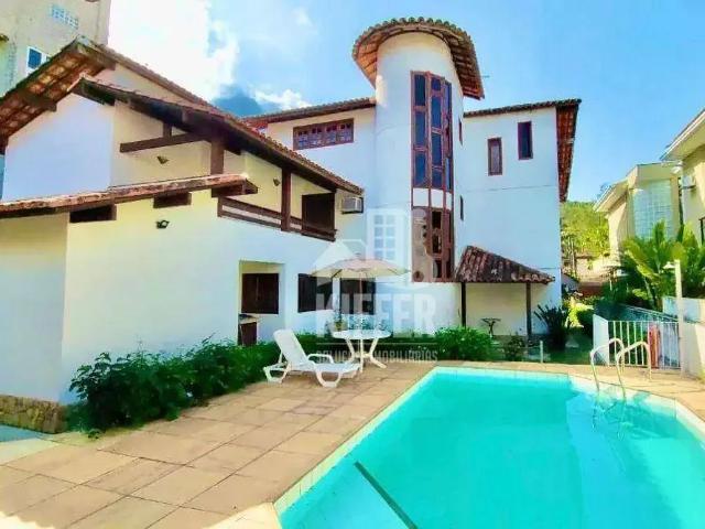 Casa / Sobrado em Condomínio para Venda em Niterói/RJ Piratininga 4 Quartos