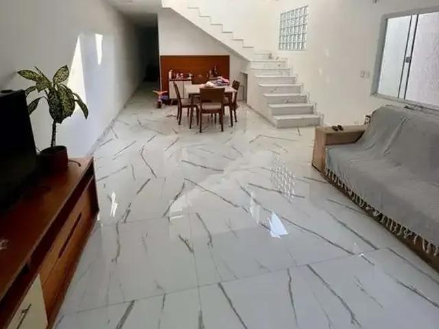 Casa / Sobrado em Condomínio para Venda em Niterói/RJ Piratininga 4 Quartos