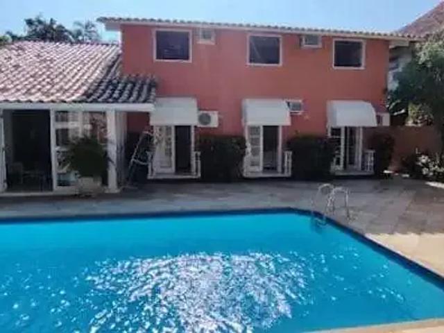 Casa / Sobrado em Condomínio para Venda em Niterói/RJ Piratininga 4 Quartos