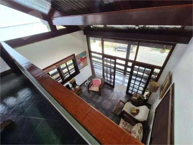 Casa / Sobrado em Condomínio para Venda em Niterói/RJ Piratininga 4 Quartos