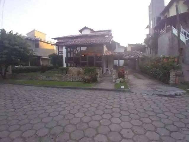 Casa / Sobrado em Condomínio para Venda em Niterói/RJ Piratininga 4 Quartos