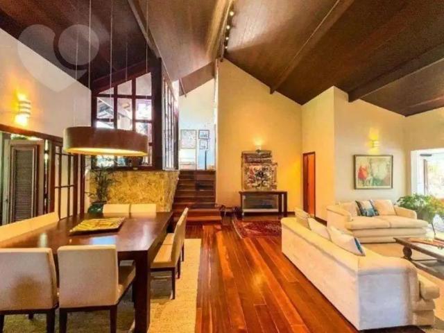 Casa / Sobrado em Condomínio para Venda em Niterói/RJ Piratininga 4 Quartos