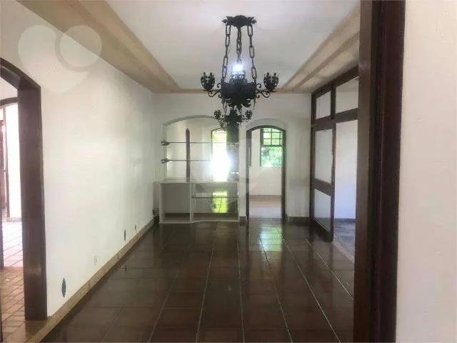 Casa / Sobrado em Condomínio para Venda em Niterói/RJ Piratininga 4 Quartos