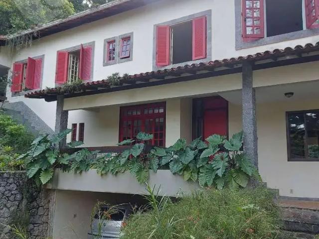 Casa / Sobrado em Condomínio para Venda em Niterói/RJ Piratininga 4 Quartos