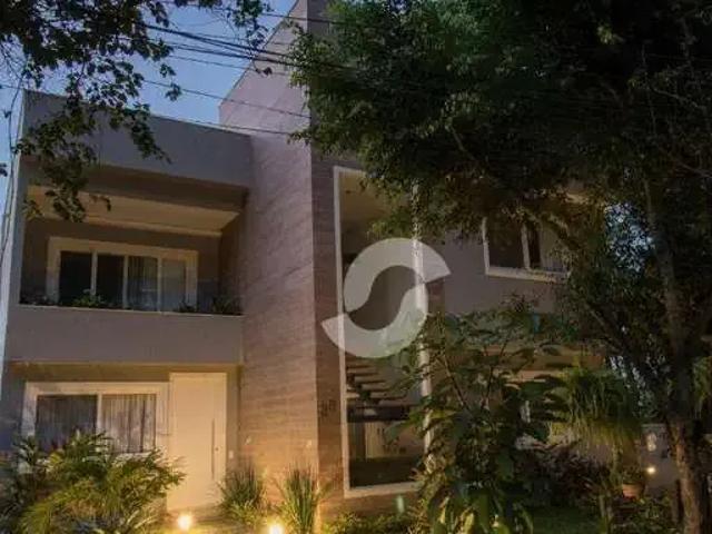 Casa / Sobrado em Condomínio para Venda em Niterói/RJ Piratininga 4 Quartos