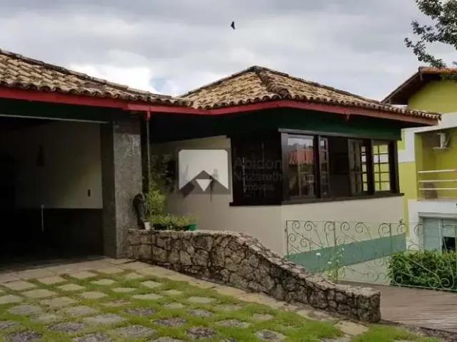 Casa / Sobrado em Condomínio para Venda em Niterói/RJ Piratininga 5 Quartos