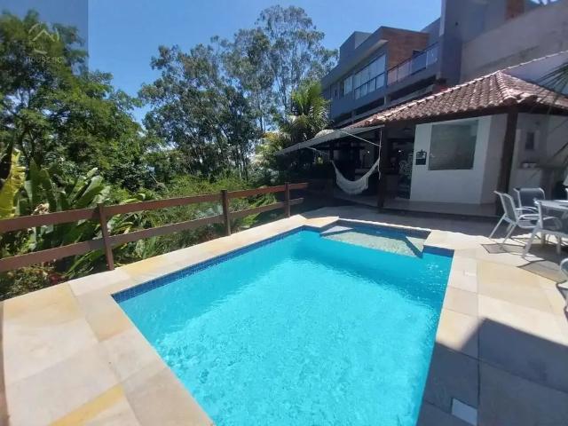 Casa / Sobrado em Condomínio para Venda em Niterói/RJ Piratininga 5 Quartos