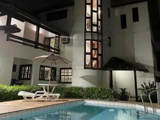 Casa / Sobrado em Condomínio para Venda em Niterói/RJ Piratininga 5 Quartos