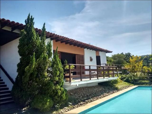 Casa / Sobrado em Condomínio para Venda em Niterói/RJ Piratininga 5 Quartos
