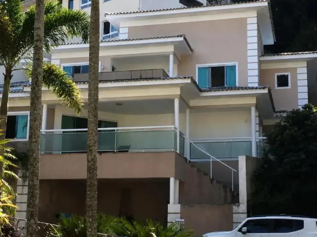 Casa / Sobrado em Condomínio para Venda em Niterói/RJ Piratininga 3 Quartos
