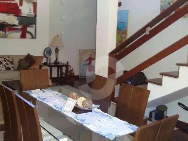 Casa / Sobrado em Condomínio para Venda em Niterói/RJ Piratininga 3 Quartos