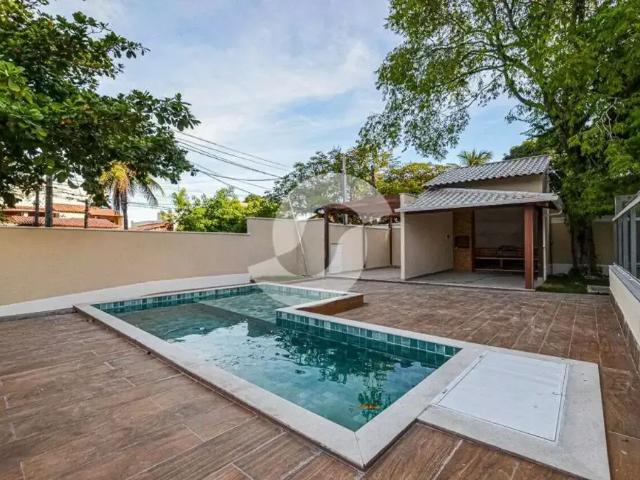 Casa / Sobrado em Condomínio para Venda em Niterói/RJ Piratininga 3 Quartos