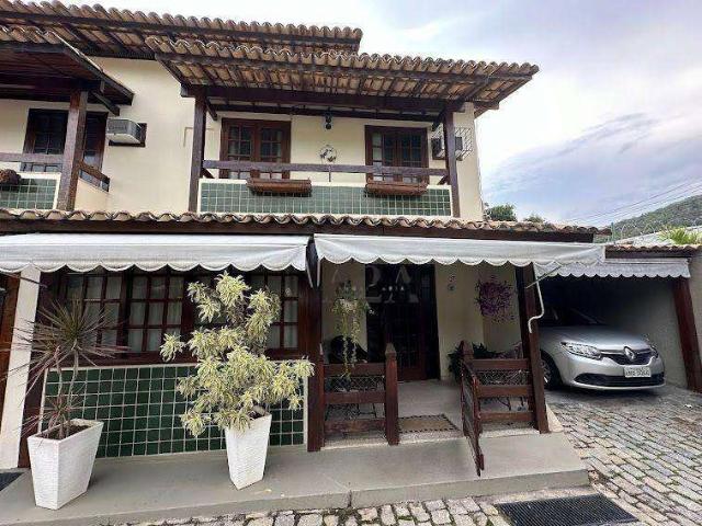 Casa / Sobrado em Condomínio para Venda em Niterói/RJ Piratininga 3 Quartos