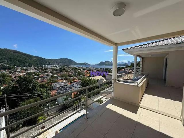 Casa / Sobrado em Condomínio para Venda em Niterói/RJ São Francisco 4 Quartos