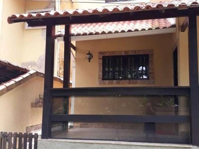 Casa / Sobrado em Condomínio para Venda em Niterói/RJ Santa Bárbara 2 Quartos