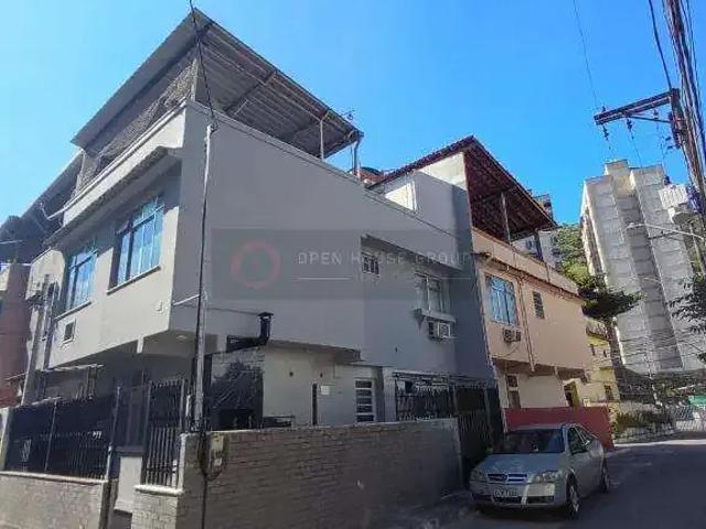 Casa / Sobrado em Condomínio para Venda em Niterói/RJ Santa Rosa