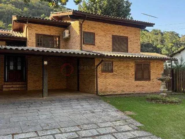 Casa / Sobrado em Condomínio para Venda em Niterói/RJ Serra Grande 5 Quartos