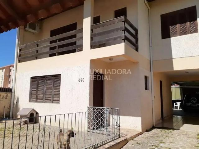 Casa / Sobrado em Condomínio para Venda em Novo Hamburgo/RS Canudos 3 Quartos