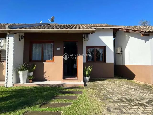 Casa / Sobrado em Condomínio para Venda em Novo Hamburgo/RS Canudos 3 Quartos