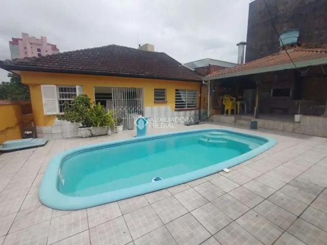Casa / Sobrado em Condomínio para Venda em Novo Hamburgo/RS Centro 4 Quartos