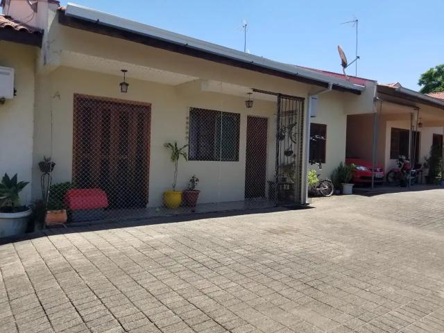 Casa / Sobrado em Condomínio para Venda em Novo Hamburgo/RS Hamburgo Velho 3 Quartos