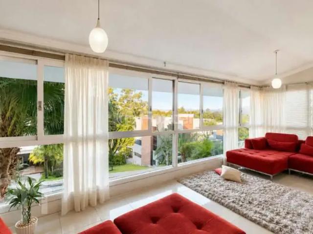 Casa / Sobrado em Condomínio para Venda em Novo Hamburgo/RS Hamburgo Velho 3 Quartos