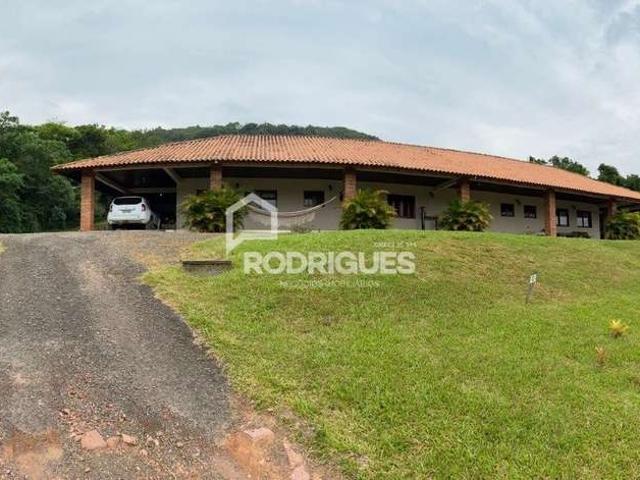 Casa / Sobrado em Condomínio para Venda em Novo Hamburgo/RS Lomba Grande 4 Quartos
